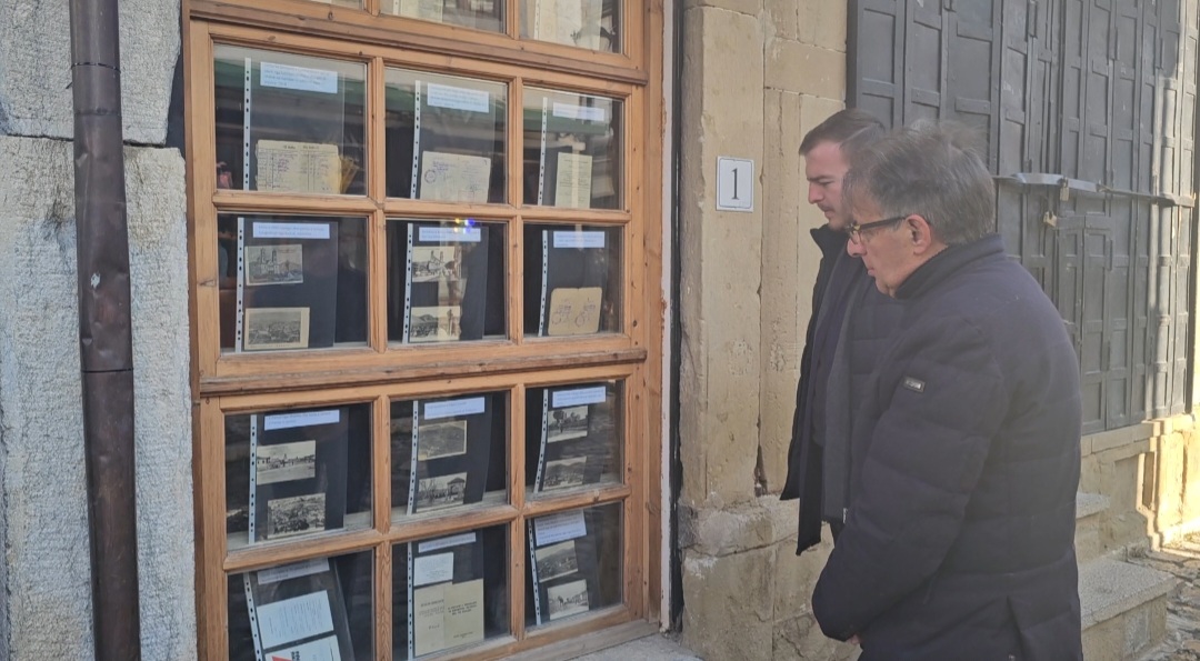 Ekspozitë e veçantë nga koleksionisti Mirgen Shamblli - Kolibri.al