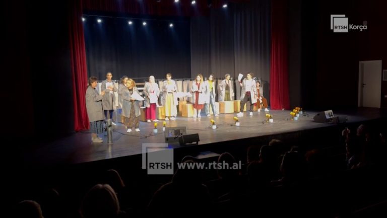 Drama “7 minuta” vjen në Korçë - Kolibri.al